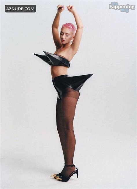 Iris Law Sexy Night Out 5 Photos From The Red Carpet Event AZNude