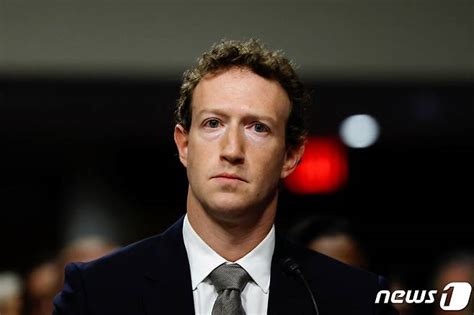 저커버그 10년 만에 방한윤 대통령 예방 일정 조율