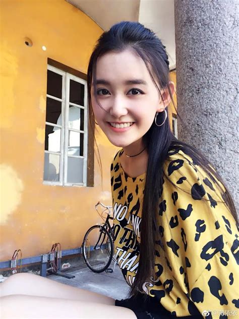 一種整容叫蔣依依式長開了，如今17歲美開掛 每日頭條