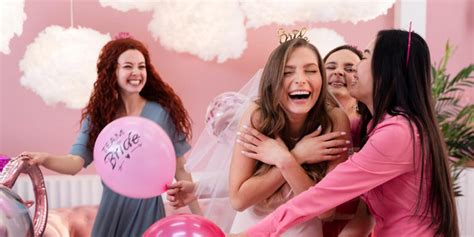 처녀파티에 대한 모든 것을 잊으세요 새로운 트렌드를 소개합니다