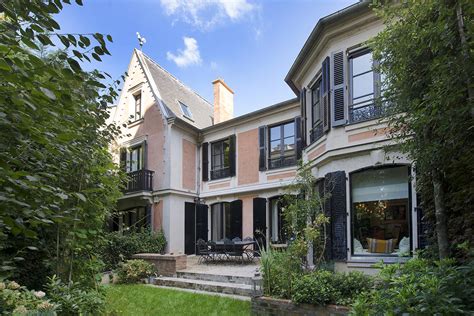 The Most Exclusive Houses In Paris Desirable Homes Photo Essay
