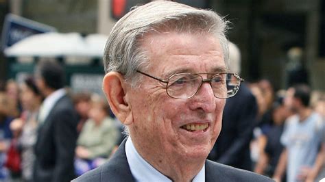 Legendary Coach Lou Carnesecca Has Died Dead At 99 Newsbreak