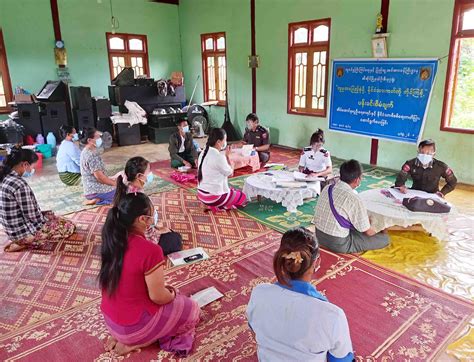 ဆီဆိုင်မြို့နယ်၌ ပန်းခင်းစီမံချက်ဖြင့် အိမ်ထောင်စုလူဦးရေစာရင်းနှင့် နိုင်ငံသားစိစစ်ရေး ကတ်ပြားမ