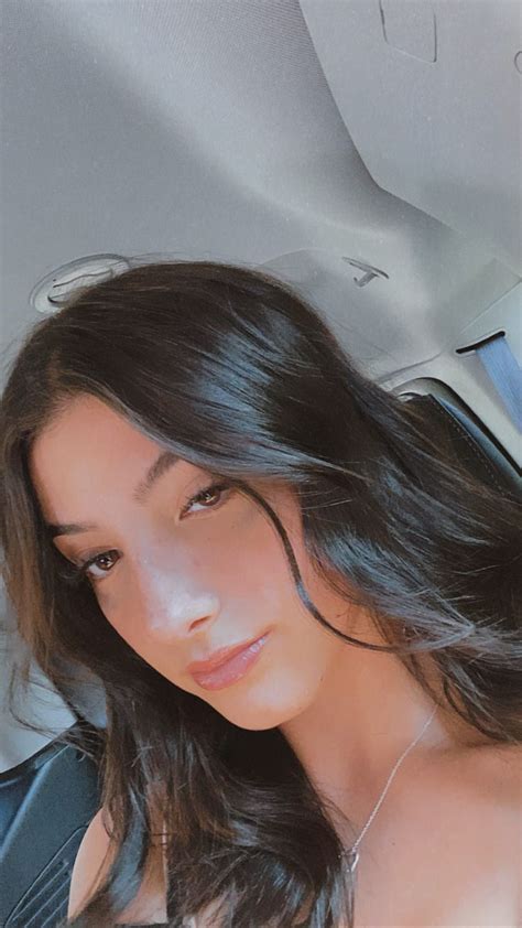 Charli D Amelio Charli D Amelio Aesthetic Charli D Amelio Rare Beauty