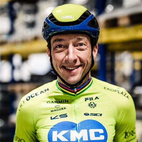 De Driekwart Van Bart Land Van Grind And Zand