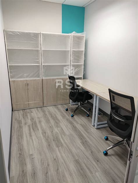 ตู้เก็บเอกสารสูง 5 ชั้น เมลามีน 3 ชั้นโล่งบน 2 ชั้นล่างบานเปิดทึบ ขนาด 80 X 40 สูง 200 Cm รหัส