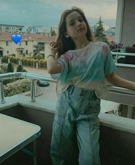 Ecrin Su çoban Fan Kızlar Coban Poz Verme Rehberi