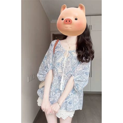 เสื้อสไตล์โบฮีเมียนสีฟ้าพิมพ์ ออกแบบเฉพาะตัวในสไตล์เกาหลี แต่งตัวให้น่าสนใจ Shopee Thailand