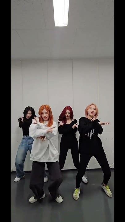 Itzy Doing Wopchallenge Youtube