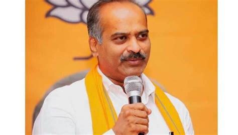 पी सी मोहन का जीवन परिचय जीवनी P C Mohan Biography In Hindi P C