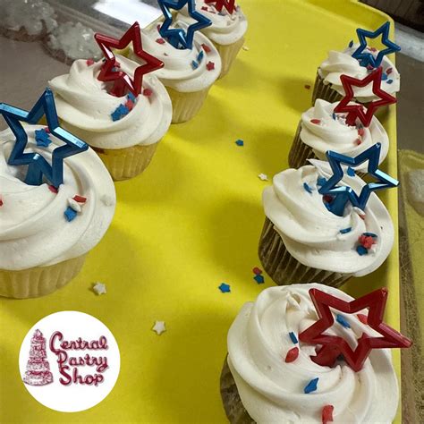 Central Pastry 𝔽𝕒𝕥𝕙𝕖𝕣𝕤 𝔻𝕒𝕪 𝕚𝕤 𝕁𝕦𝕟𝕖 𝟚𝟘𝕥𝕙 𝕎𝕙𝕒𝕥 𝕒𝕣𝕖 𝔻𝕒𝕕𝕤 𝕗𝕒𝕧𝕠𝕣𝕚𝕥𝕖 ℂℙ𝕊