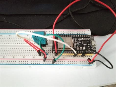tampilan layar oled dengan esp32 tugas projek kali ini adalah… by m