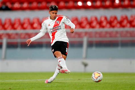 Los Tres Futbolistas Colombianos Mejor Cotizados En La Liga Argentina