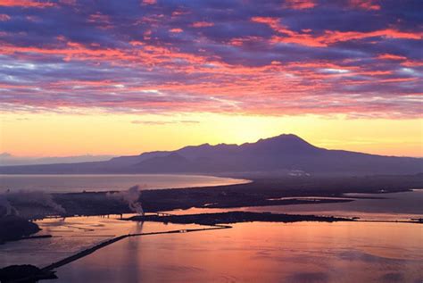 人気の絶景スポット枕木山の華蔵寺 しまねのマロウサギ