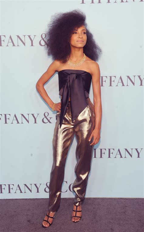 10 Hot Sexy Esperanza Spalding Bikini Pics