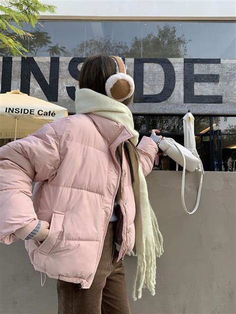 비스켓바스켓 숏패딩 웰론 하이넥 숏 하프 하이넥패딩 하이넥숏패딩 겨울숏패딩 숏패딩 웰론패딩 솜패딩 겨울패딩 겨울 데일리룩 캐주얼 캐주얼숏패딩 기본숏패딩 기본 숏 하프