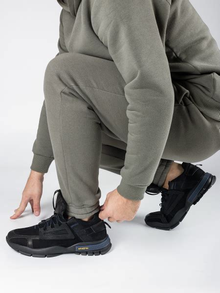 Кроссовки LAUF! - купить с доставкой по выгодным ценам в интернет ...