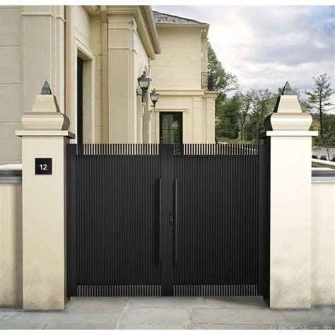 定做大铁门 大门铁门 定做大门 大山谷图库