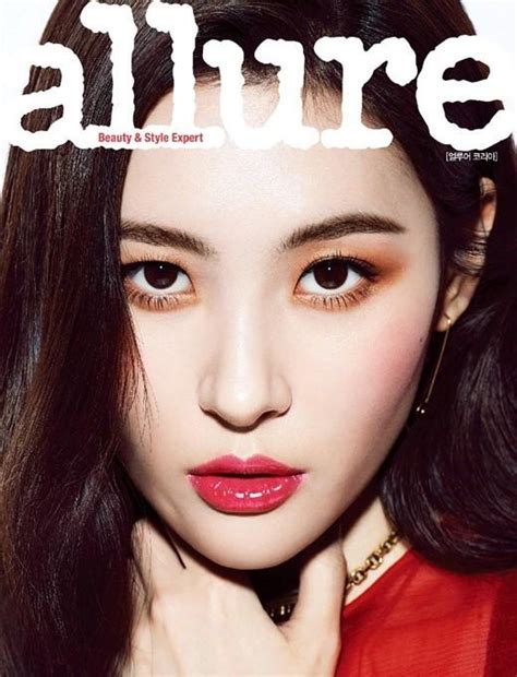 韩国女艺人宣美拍时装杂志封面照