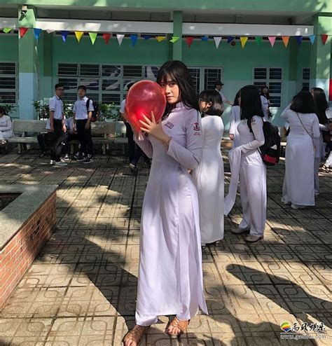 17岁越南妹子有着傲人上围同样都是女高中生人家身材真是太让人羡慕 新闻资讯 高贝娱乐