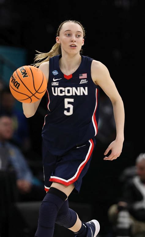 8 Things To Know About Uconn Basketball Star Paige Bueckers