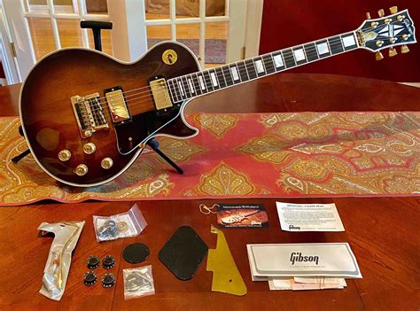 Gibson Guitars Les Paul Custom