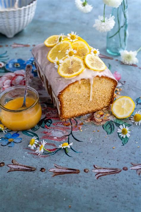 Lemon Sponge Cake Supergolden Bakes