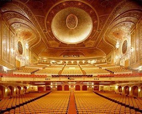 Beggars Can Be Choosers At Paramount Theatre Seattle Met
