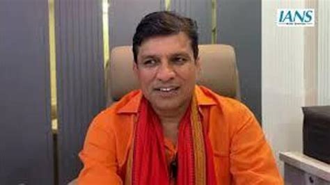 Haryana Bjp Leader Threatens To Transfer Cops If They Challan His