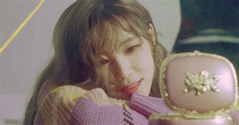 전효성 12월 데뷔 10주년 팬미팅 개최 자타공인 팬바보 입증