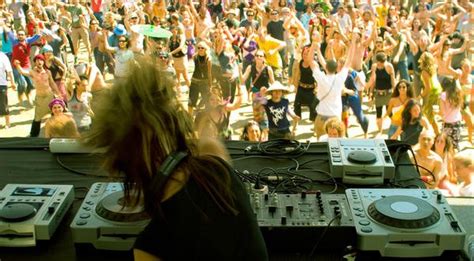 Sally Doolally Music Videos Stats And Photos Lastfm