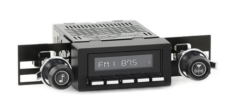 Retroradio Compatible With 1973 87 Gmc K5 Jimmy Features Include Bluetooth Aux Am