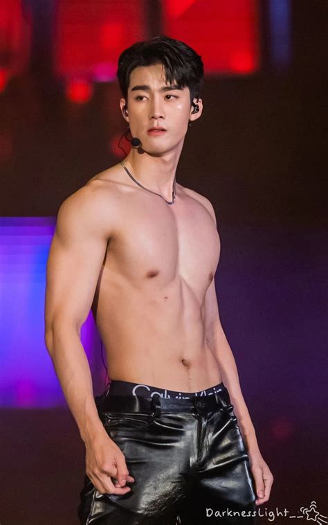 Handsome Asian Men Hot Korean Guys Korean Men Hot Guys Bright