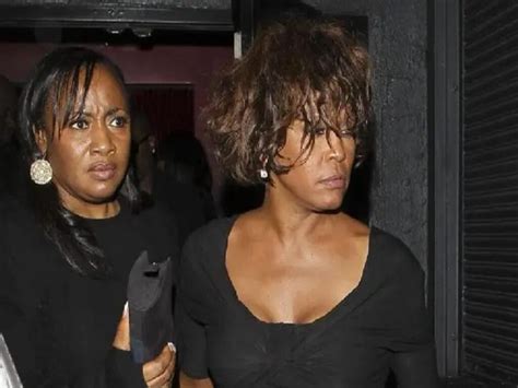 Whitney Houston Death 7 Emotional Photos Of Her Last Moments On Earth
