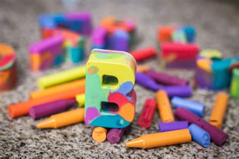 The Colour Chart By Millie 👩🏼‍🎨🎨 Colour Menu 🎨👩🏼‍🎨 • Root Tint £30