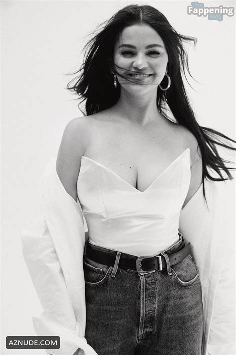 Selena Gomez Sizzles In Sexy Cleavage Baring Shoot For Wwd Magazine