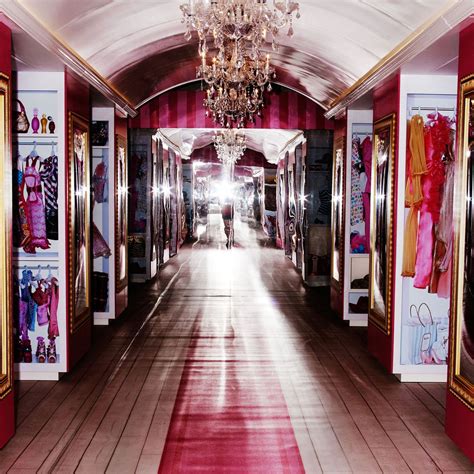 Photos Wander Into A Crazy Life Size Barbie Dreamhouse