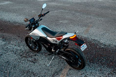 Licks Cycles Street Check Greater Than Zero