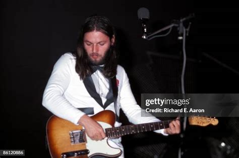 Pink Floyd 1975 Photos And Premium High Res Pictures Getty Images