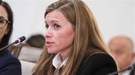 Освободиха Десислава Паунова от Управителния съвет на АПИ
