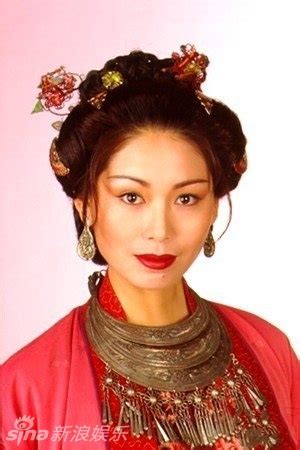 组图：盘点历代韦小宝娇妻 蛮辣纯媚任君挑选 新闻中心 温州网