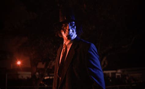 Cannibalistic Pilgrims Hunt In The Last Thanksgiving Fright Nerd