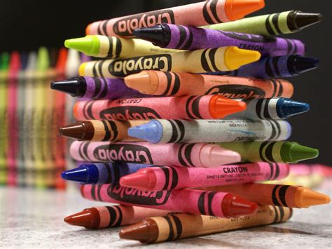 Every Crayola Crayon Color Over 100 Years Business Insider