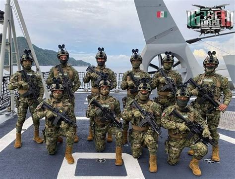 Por Tierra Mar Y Aire Orgullosamente Infanteria De Marina Infanteria