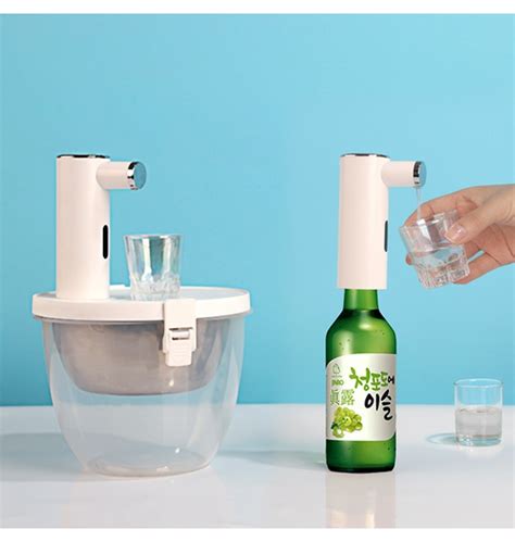 11 자동 소주 맥주 디스펜서 혼술 기계 혼술이 메이트 시원한 아이스 캠핑 소주잔 맥주잔 세트 파티 용품 티몬