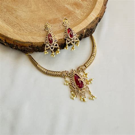 Peacock Design Red Short Hasuli Stridhan