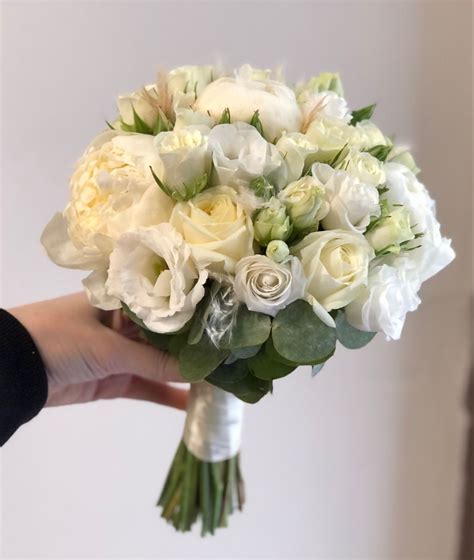 Белоснежный букет невесты White Wedding Flowers Bouquet Hand Bouquet Wedding White Wedding