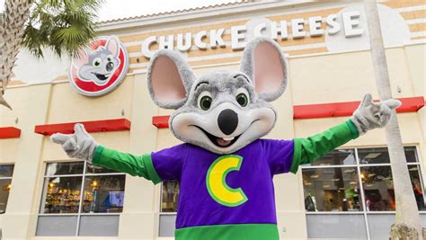 Florida Chuck E Cheese Employee Arrested In Full Costume