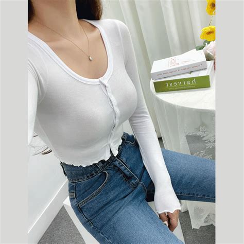 1 1 할인 버튼 얇은 무지 물결 크롭 유넥 긴팔 티셔츠 슬림핏 쫄티 딱붙는 타이트한 단추 티셔츠 에이블리