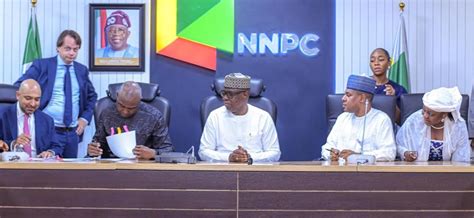 Nlng Seals Pact With Gas Suppliers To Aid Production Expansion